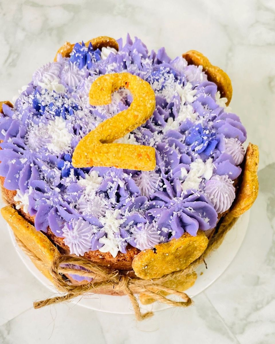Happitail Cake – The Furry Baker